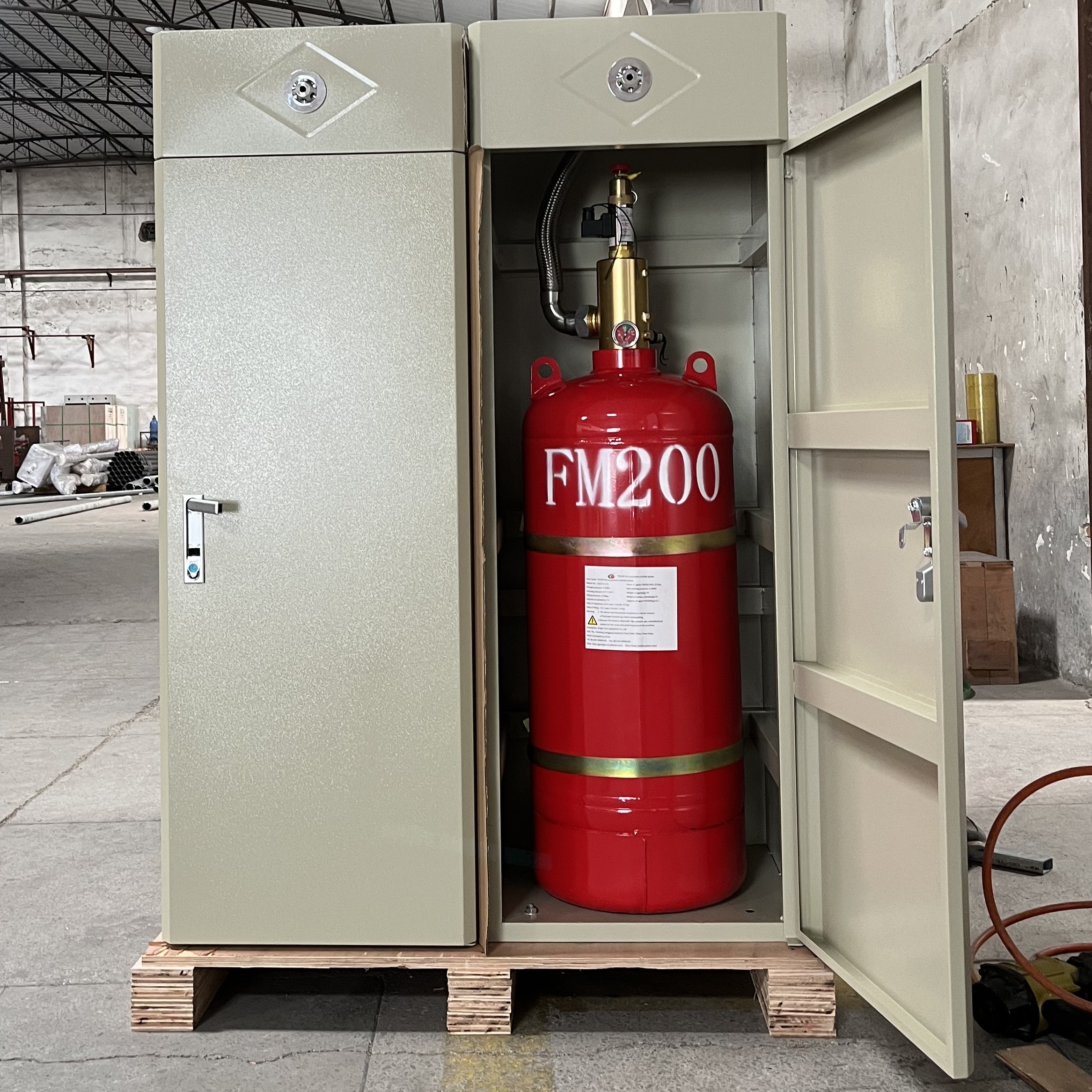 FM200 Gas Fire Extinguisher With Double Red Cylinders Alarm System For ...